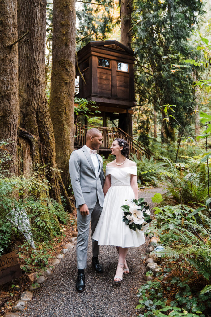 Stunning Forest Wedding Venues in Washington for Small Weddings | Amy ...